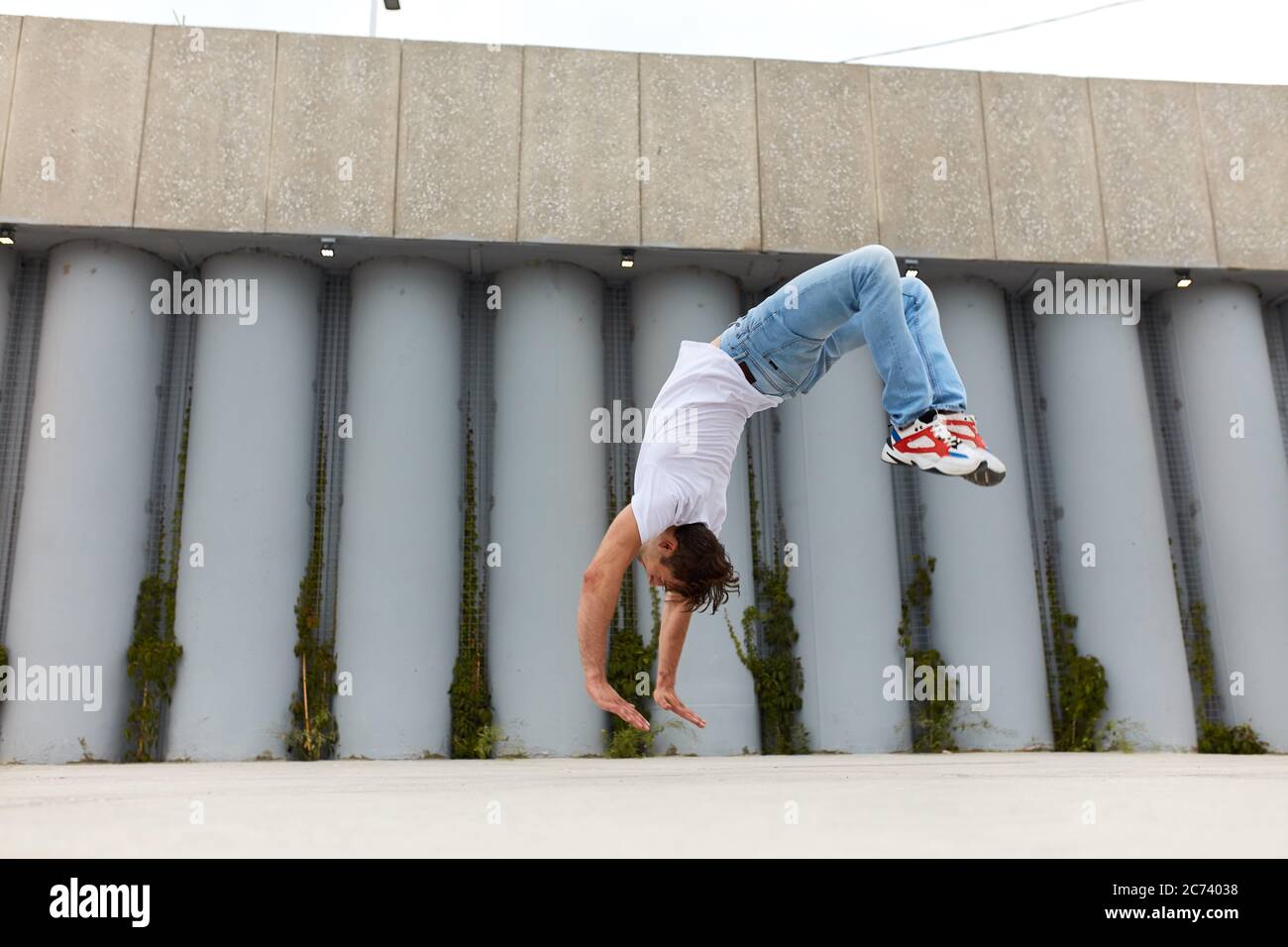 Man doing back flip hi-res stock photography and images - Alamy