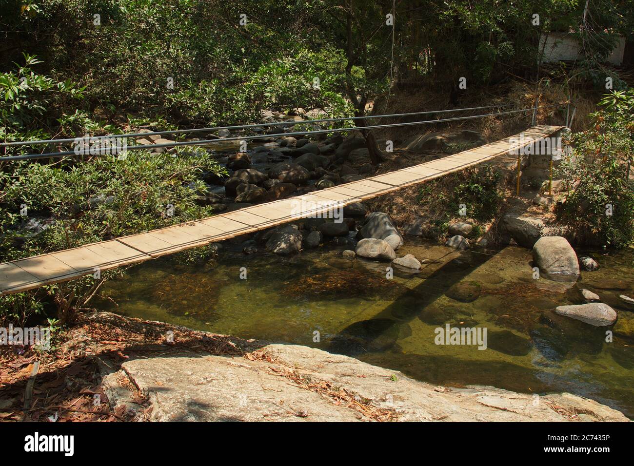 Rope bridge river south america hi-res stock photography and images - Alamy