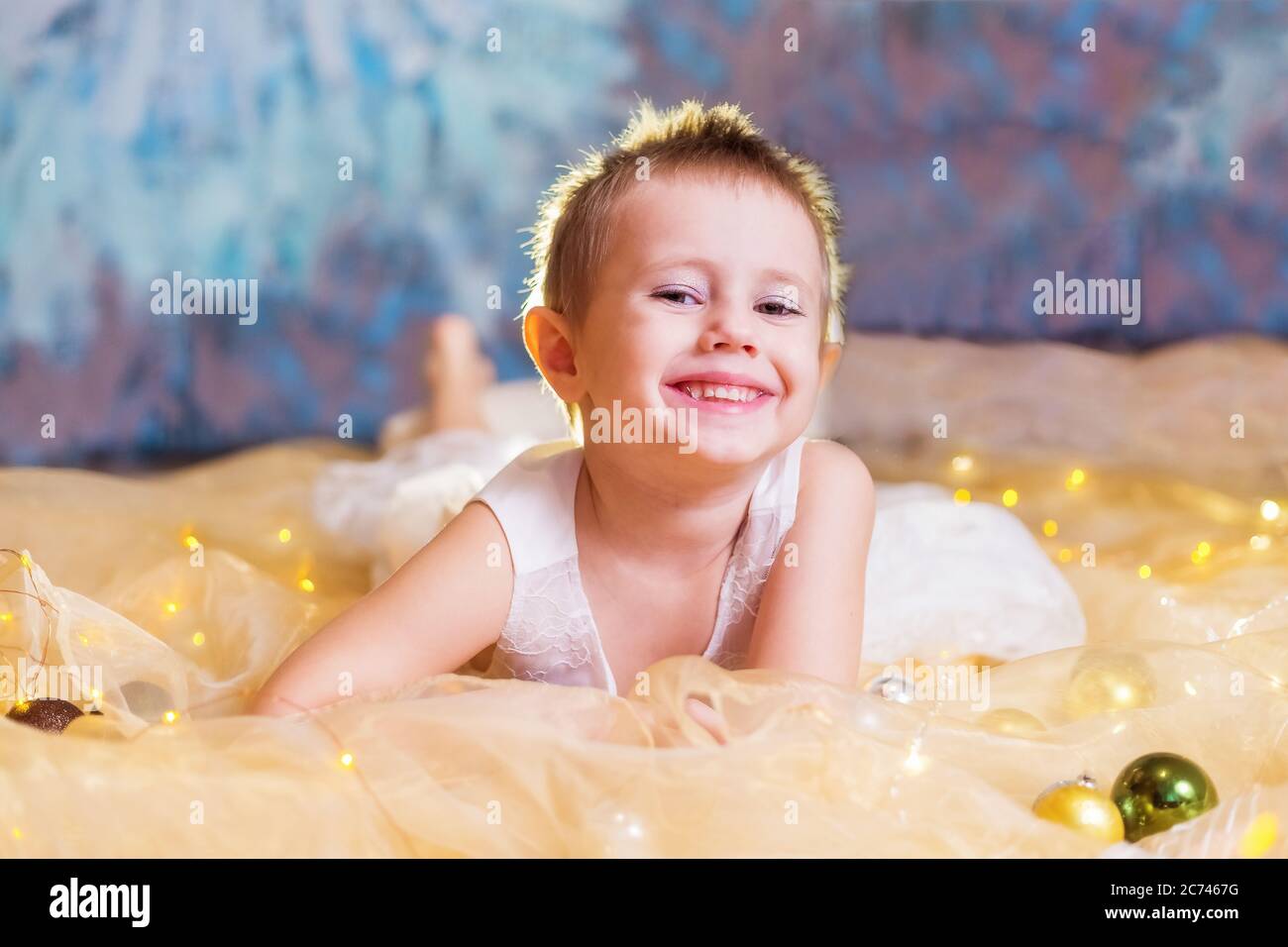 Little girl with a garland. Portrait of a cute preschool girl Stock ...