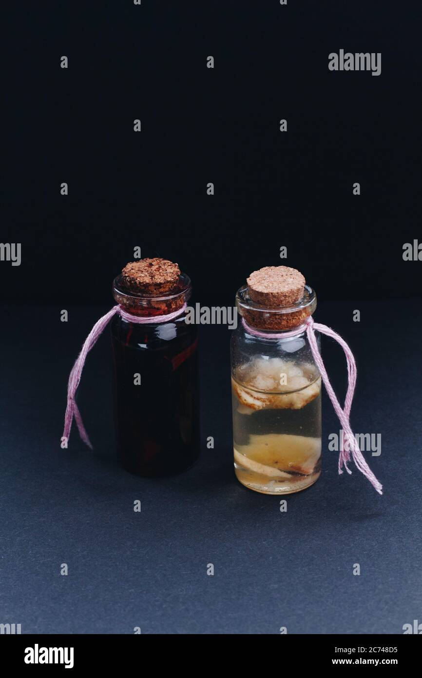 Spa oils hi-res stock photography and images - Alamy