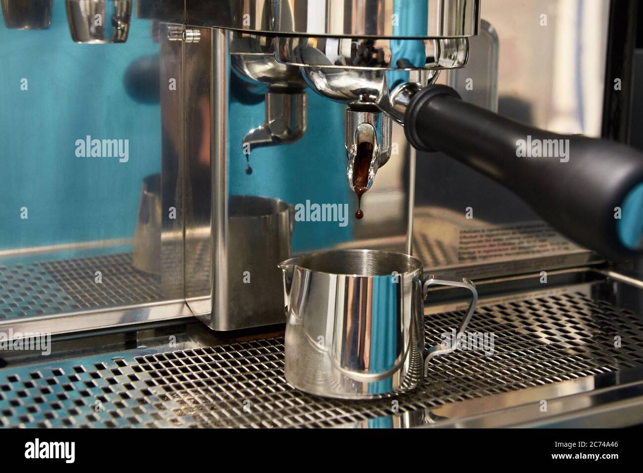 Preparation of invigorating drink. Coffee machine Stock Photo - Alamy