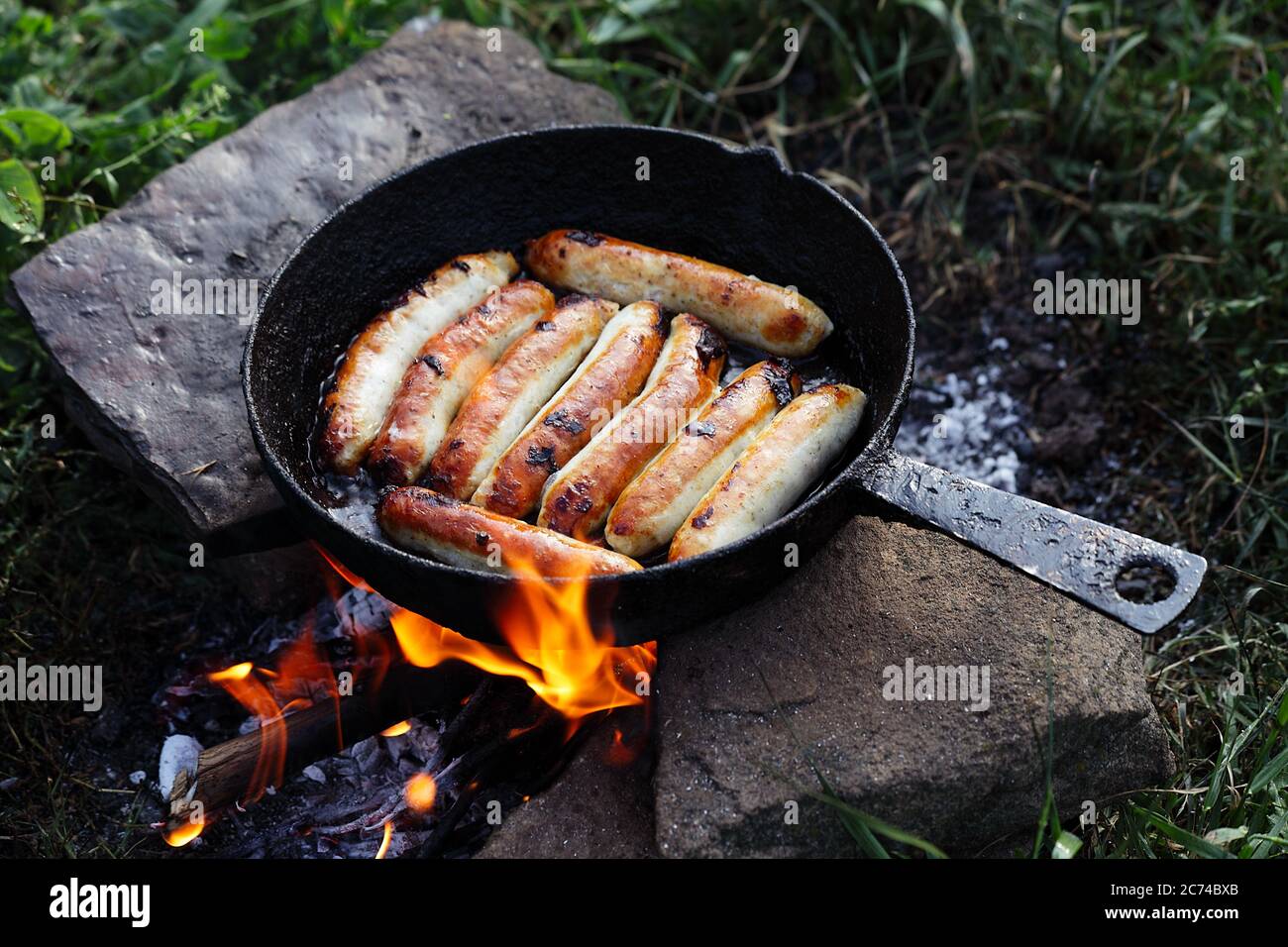Fry on a fire hi-res stock photography and images - Alamy