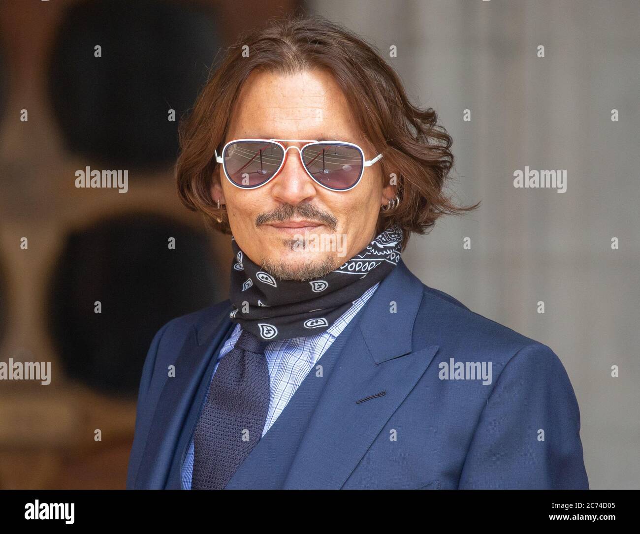 Johhny depp trial hi-res stock photography and images - Alamy