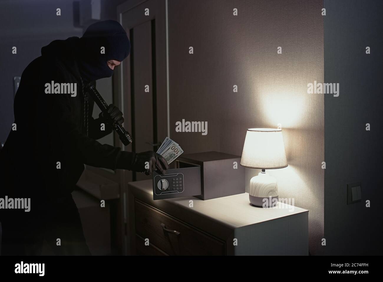 Steel safe and risk hi-res stock photography and images - Alamy