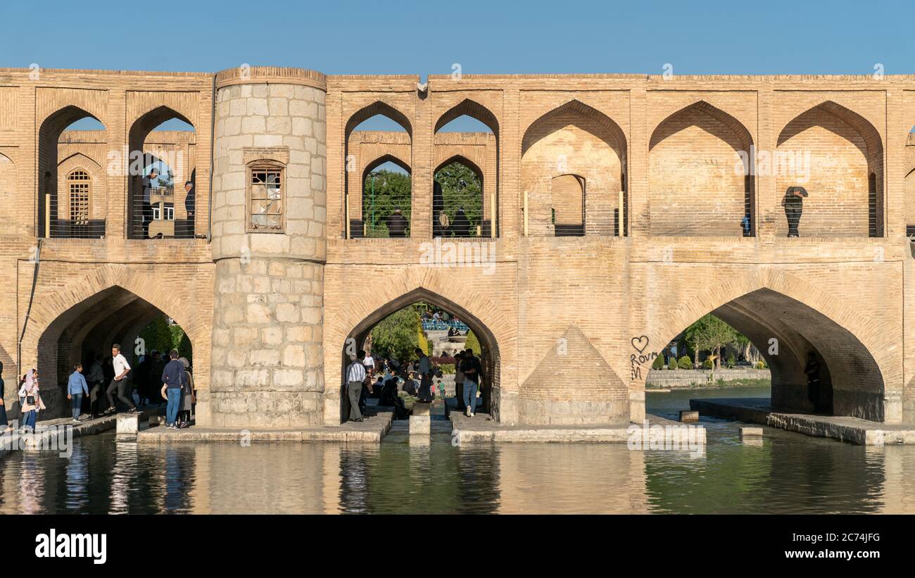 Siosepol Bridge High Resolution Stock Photography and Images - Alamy