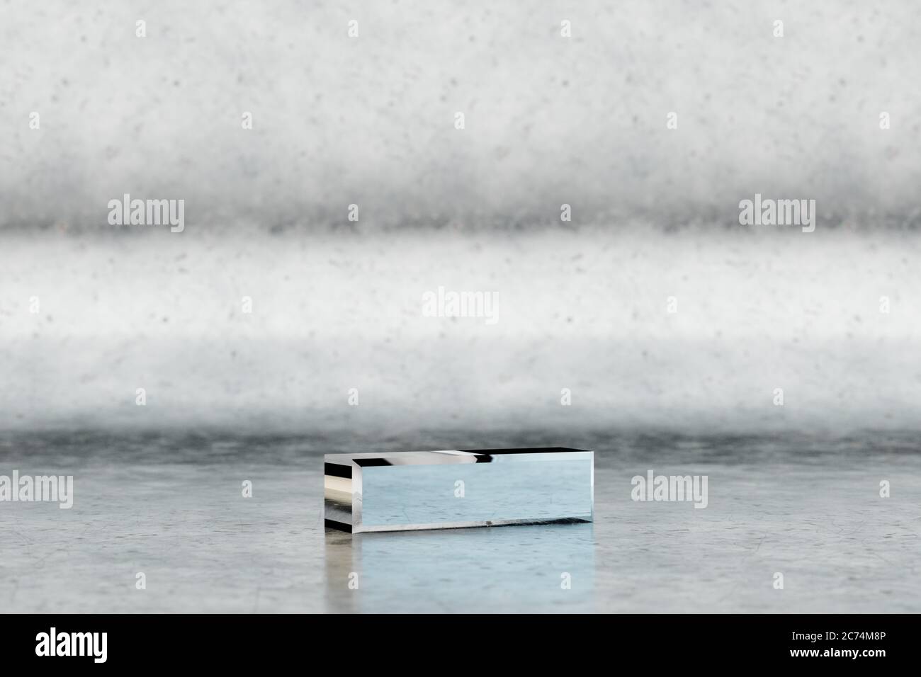 Chrome 3d dash symbol. Glossy chrome sign on scratched metal background ...