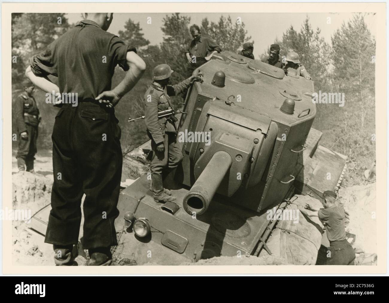 Soviet tank KV-2 Stock Photo - Alamy