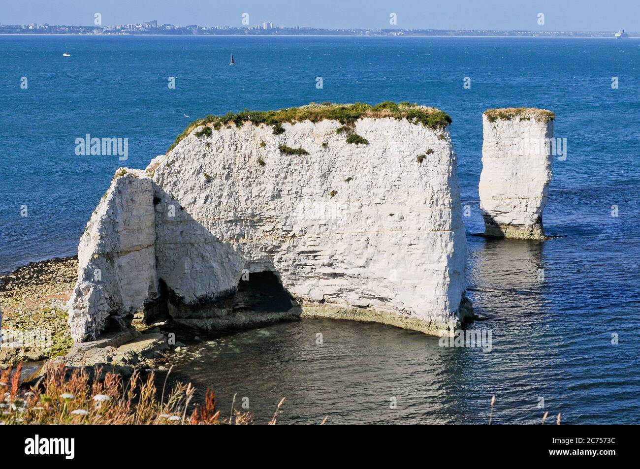 Old Harry Rocks Dorset High Resolution Stock Photography and Images - Alamy