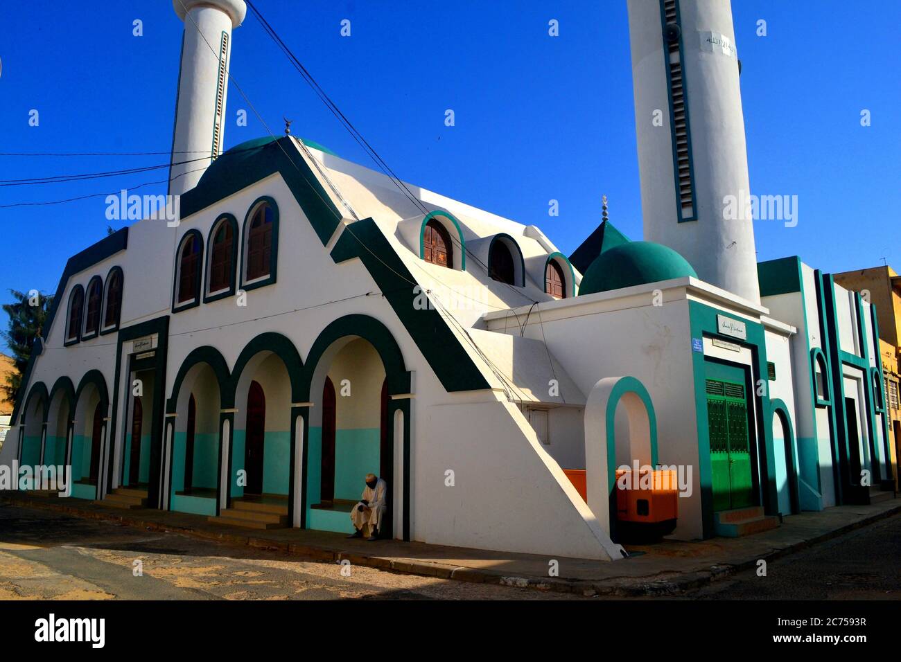 Traditional mosque in Saint Louise, Senegal Stock Photo - Alamy