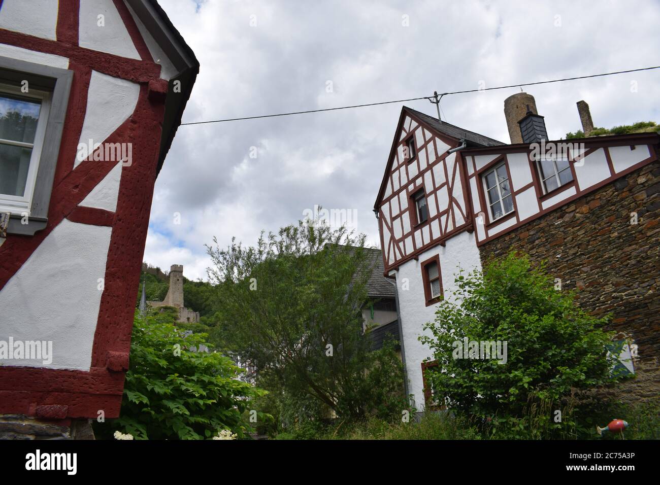 medieval Monreal, downtown Stock Photo - Alamy