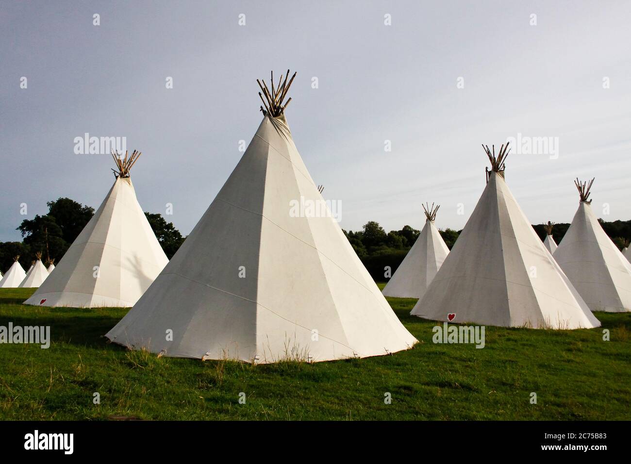 Native american campsite hi-res stock photography and images - Alamy