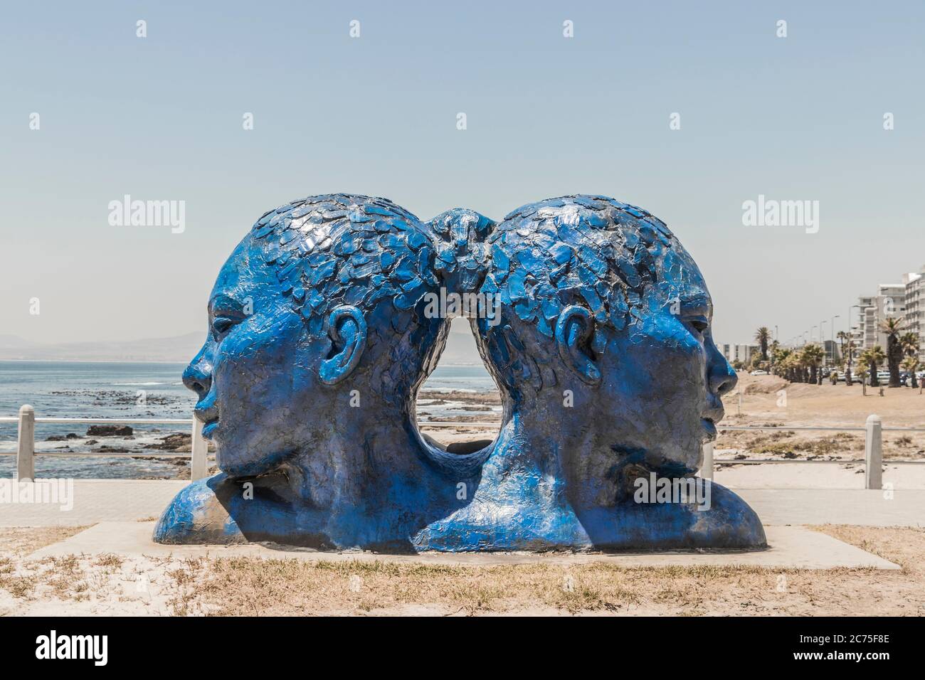Cape town face sculpture art hi-res stock photography and images - Alamy