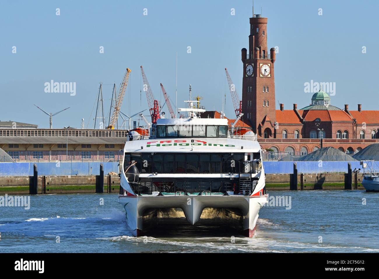 High-Speed Ferry Halunder Jet outbound from Cuxhaven bound for Hamburg ...