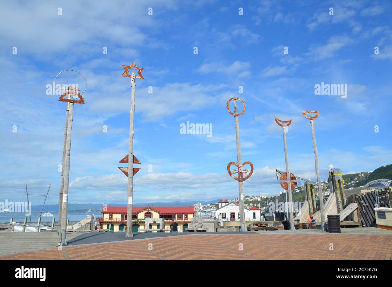 Maori sculptures hi-res stock photography and images - Alamy