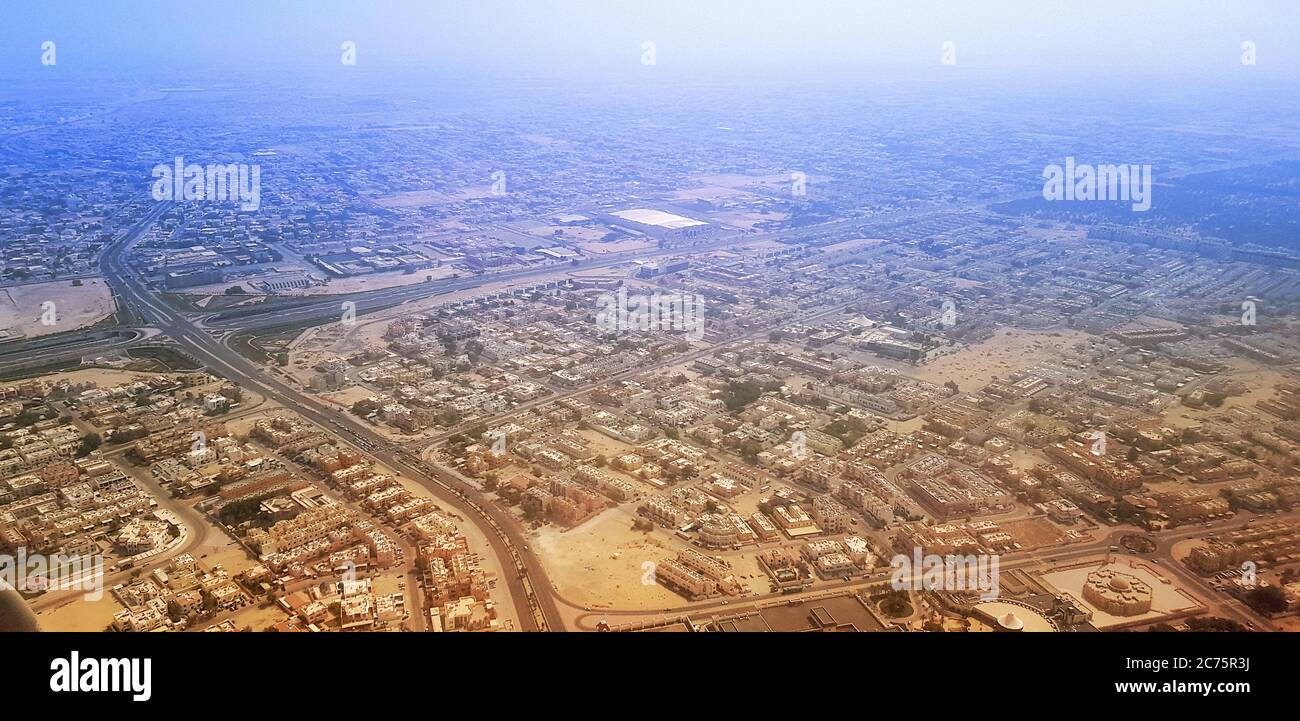 Dubai arial view hi-res stock photography and images - Alamy