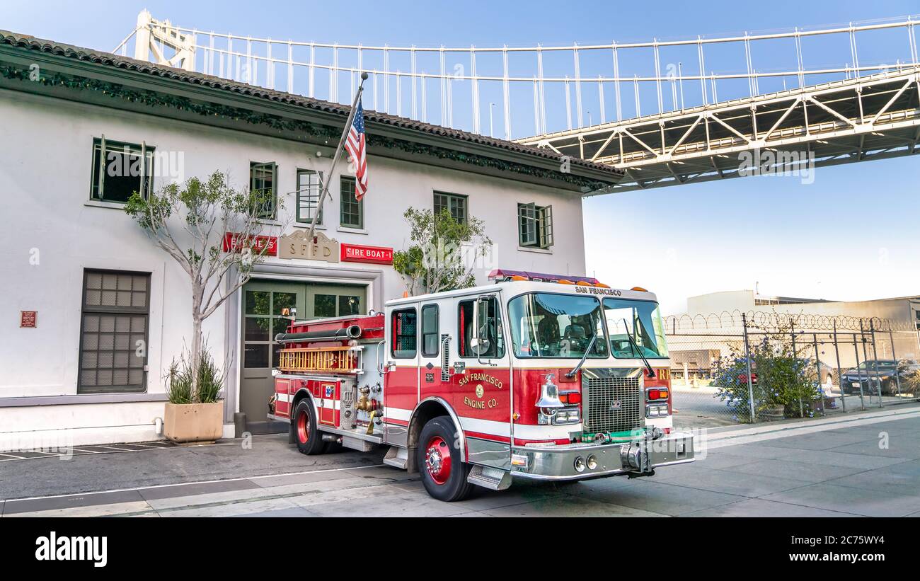 San Francisco, CA, USA, August 2019: San Francisco fire engine fire ...