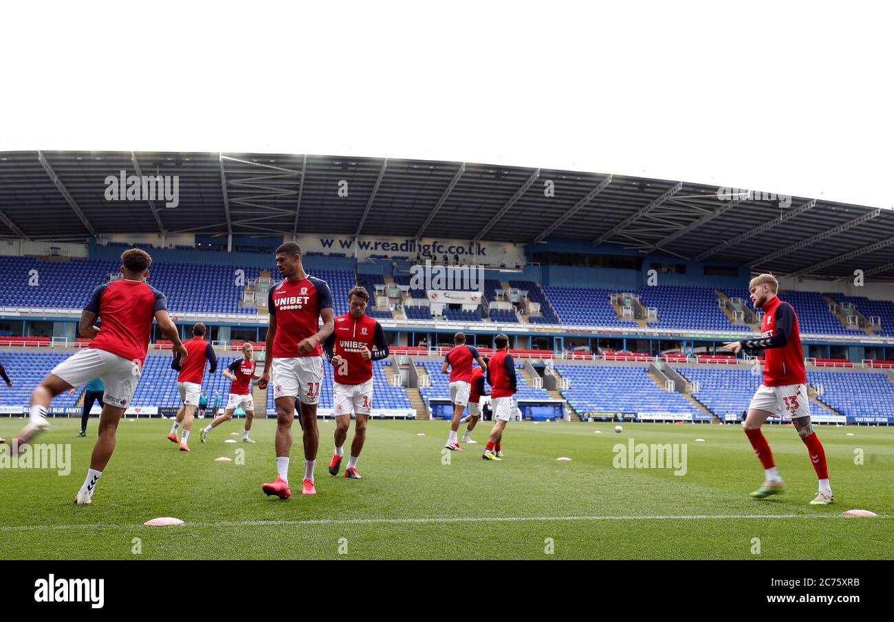 Middlesbrough warm up on the pitch before the Sky Bet Championship ...