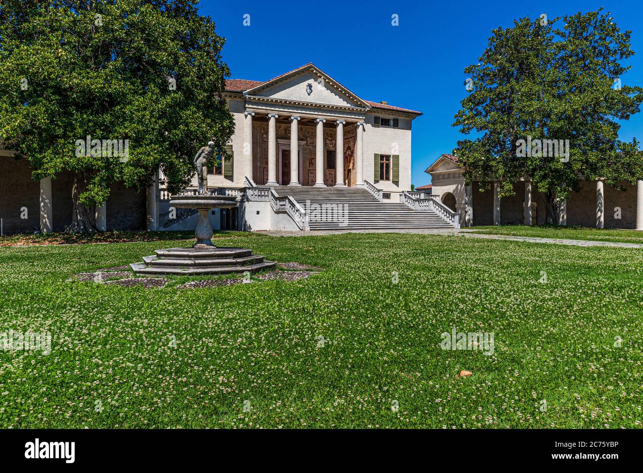 Italy Veneto - Fratta Polesine ( RO ) - Villa Badoer by Andrea Palladio ...