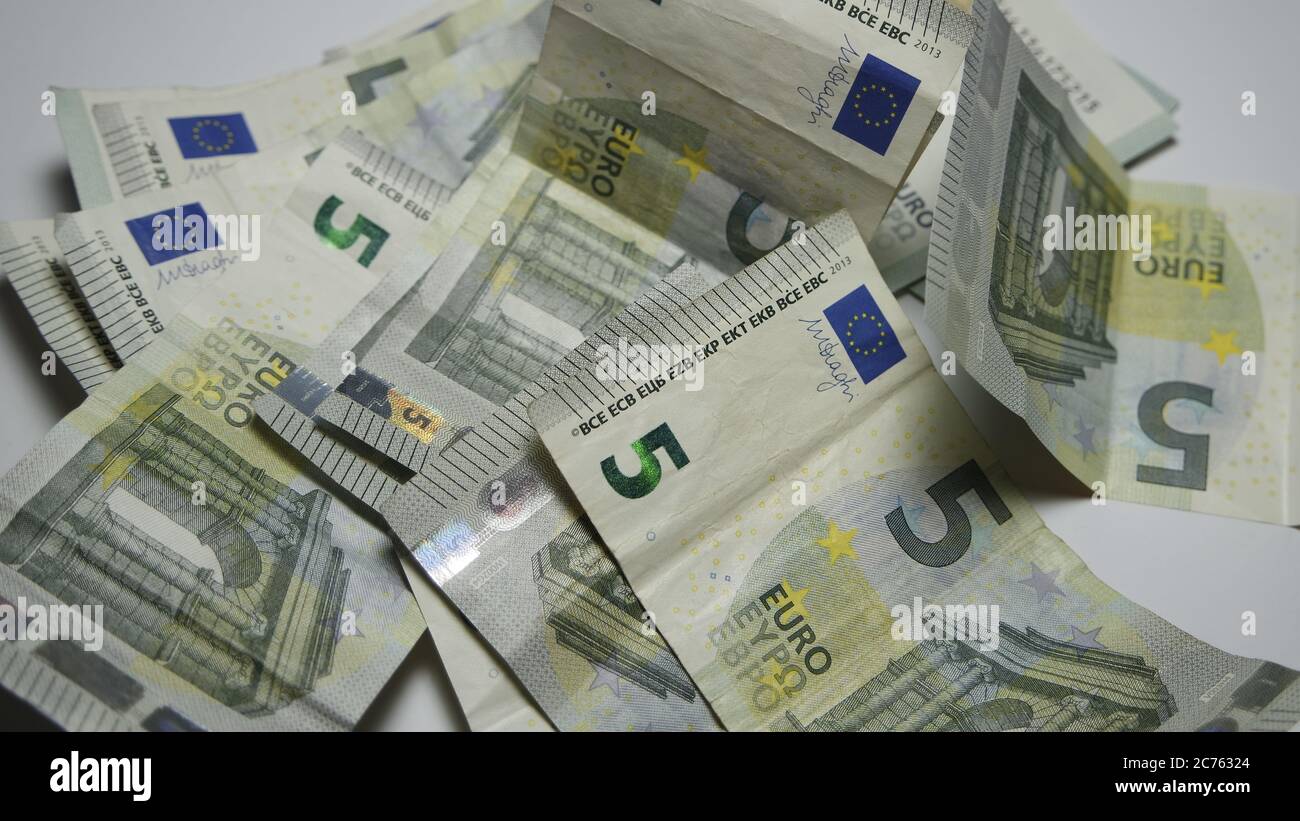 Papermoney hi-res stock photography and images - Alamy