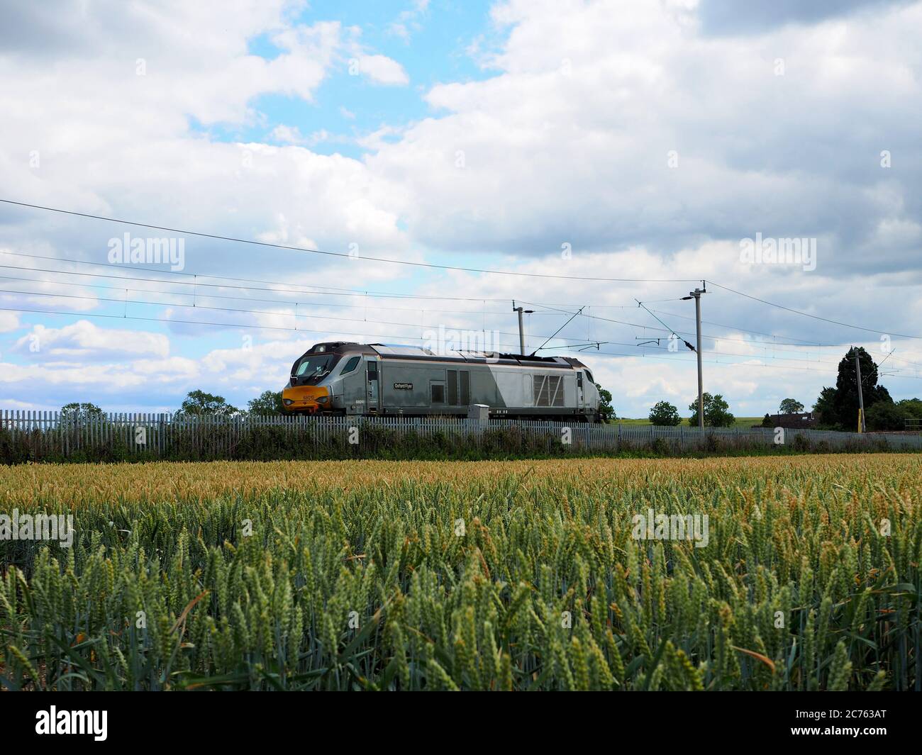 Class 68 loco hi-res stock photography and images - Alamy