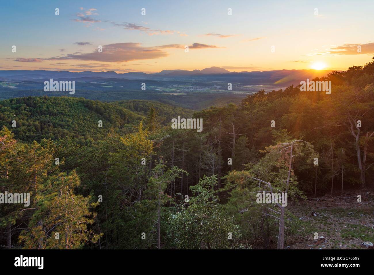 Lanzenkirchen: Rosaliengebirge (Rosalia Mountains), view from lookout ...