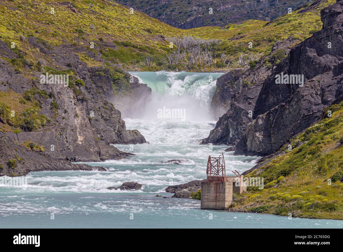 Salto Grande waterfall, Paine river, Torres del Paine National Park ...