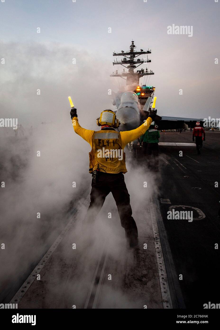 Aircraft carrier catapult hi-res stock photography and images - Alamy