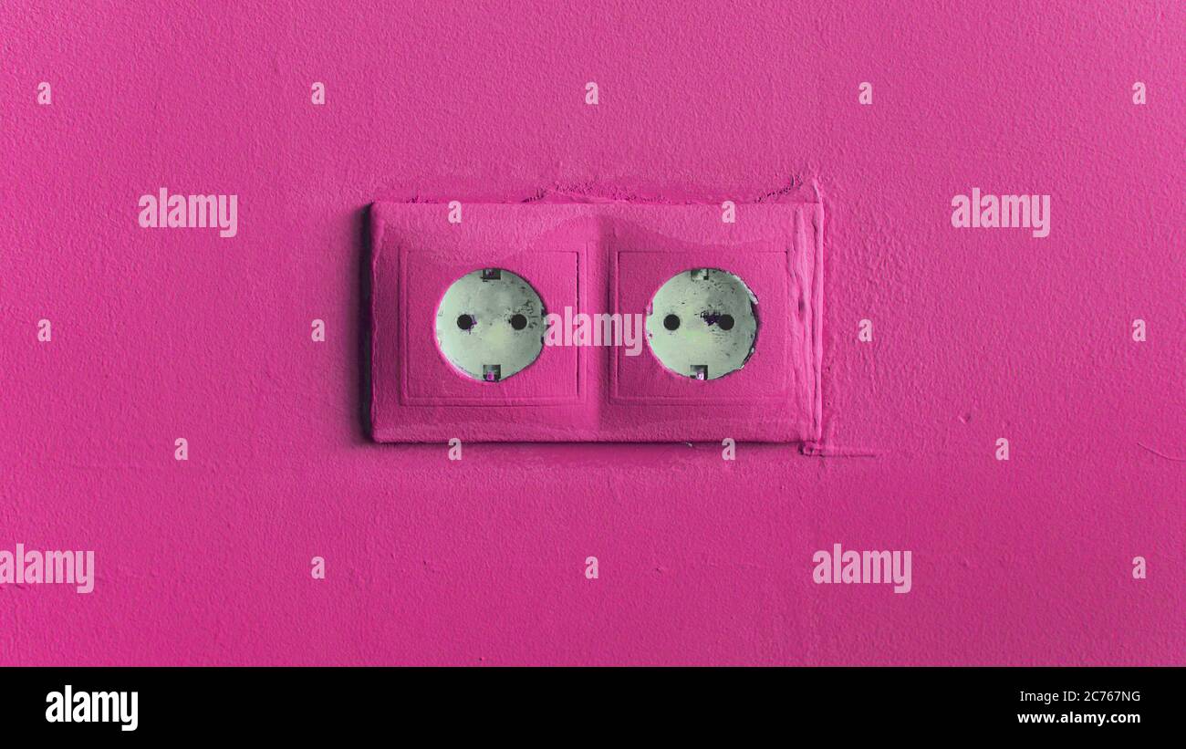 Empty socket hi-res stock photography and images - Alamy