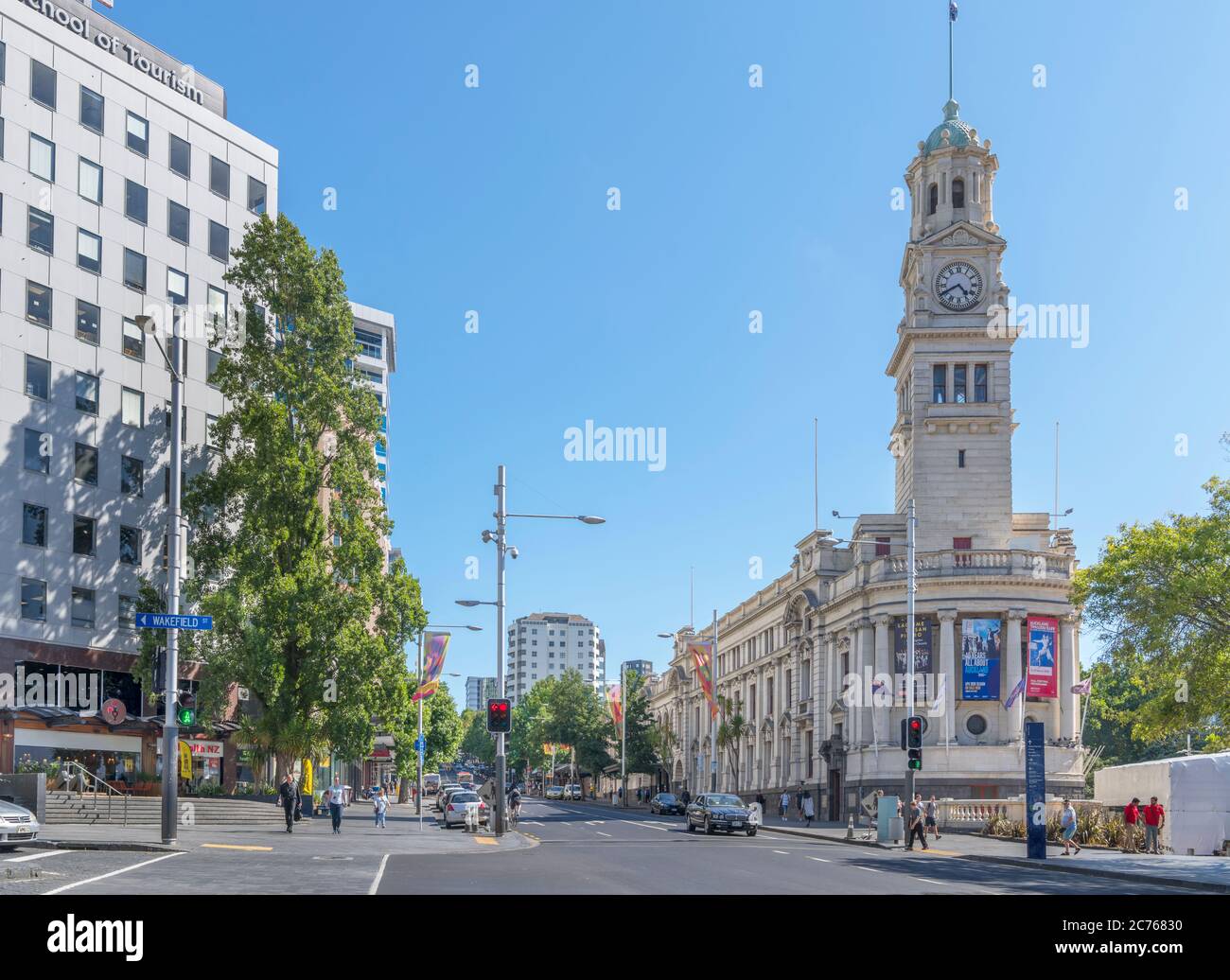 Queen street new zealand auckland hi-res stock photography and images ...