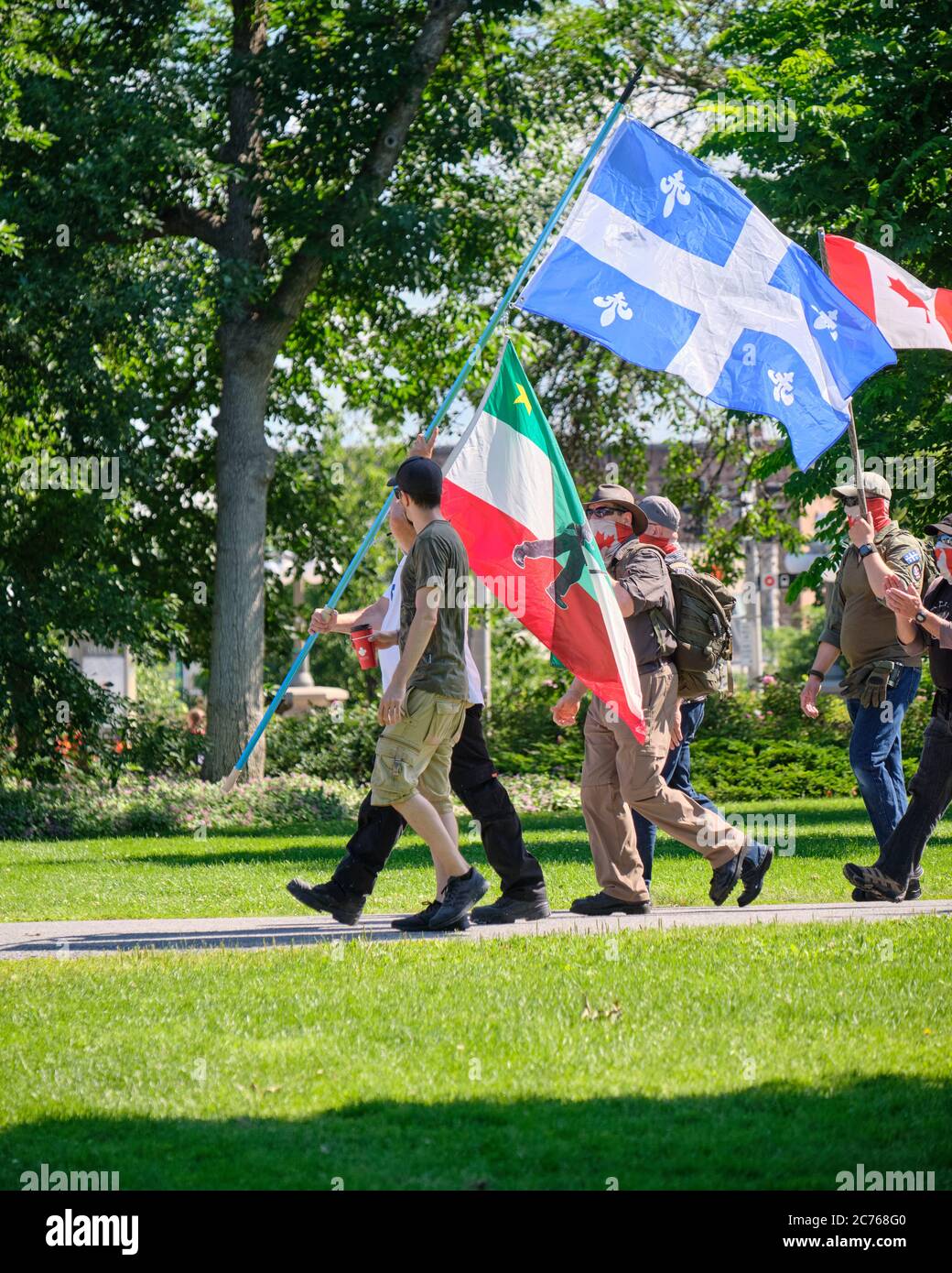 Canadian and quebec flags hi-res stock photography and images - Alamy