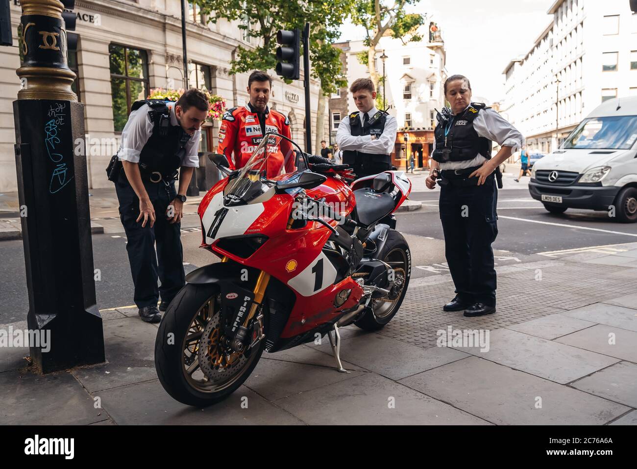 Transportation officers police block hi-res stock photography and ...