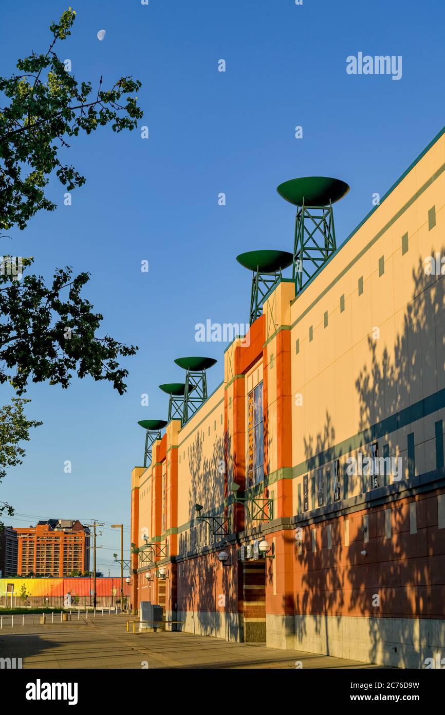 Commonwealth stadium alberta hi-res stock photography and images - Alamy