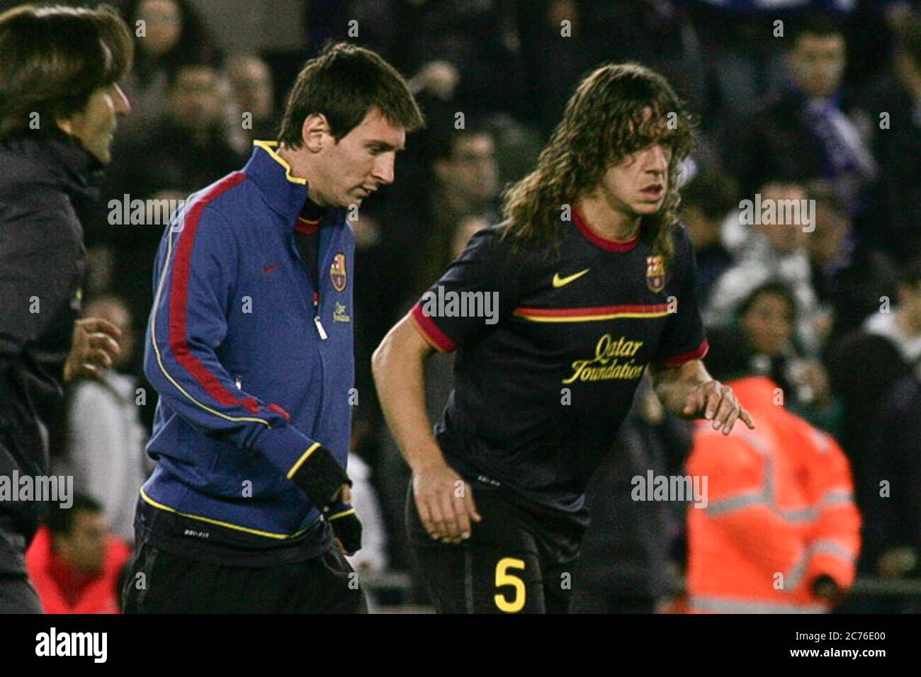 Nou camp carles puyol hi-res stock photography and images - Alamy
