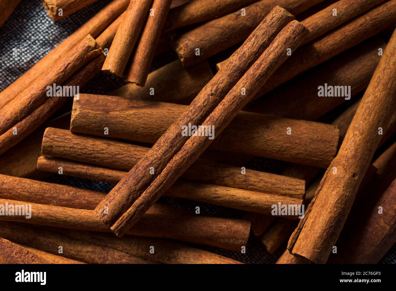 Raw Organic Cassia Cinnamon Sticks in a Bunch Stock Photo - Alamy
