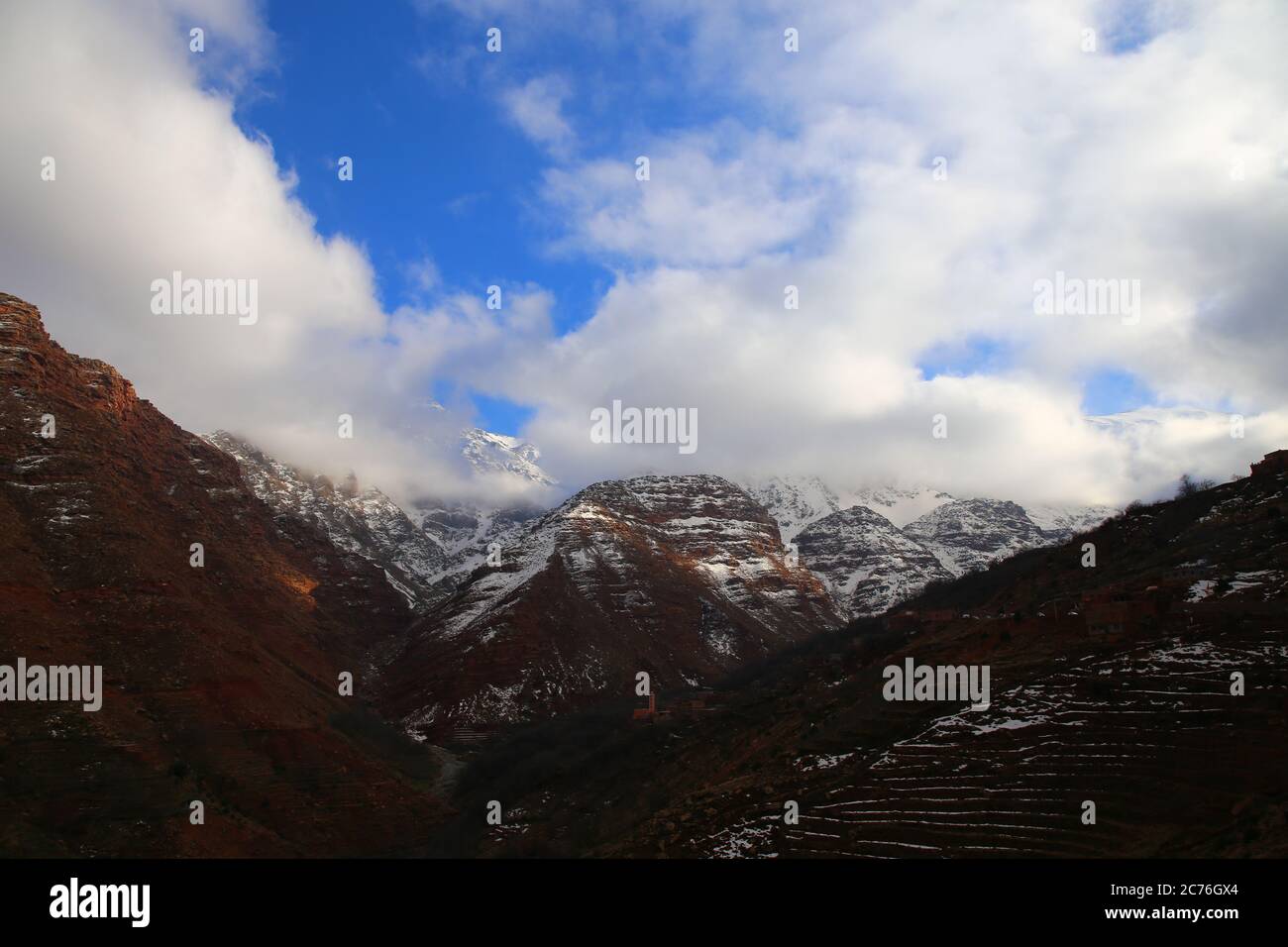 Oukaimeden ski resort hi-res stock photography and images - Alamy