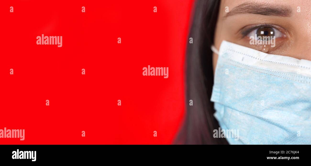 Crying mask hi-res stock photography and images - Alamy