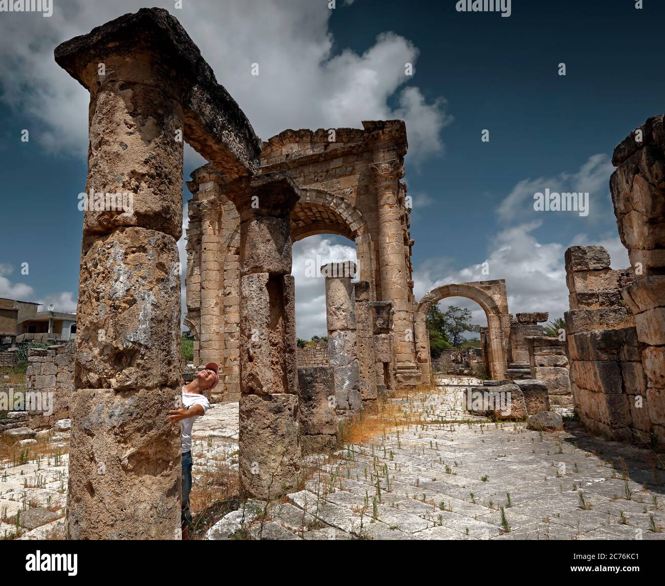 Ancient tyre hi-res stock photography and images - Alamy