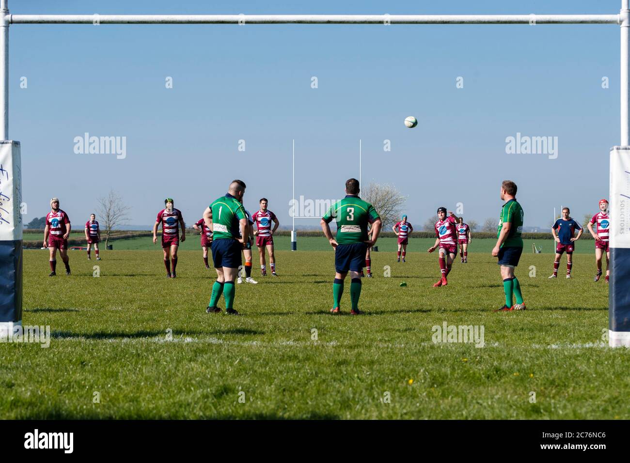 Rugby player converting kick hi-res stock photography and images - Alamy
