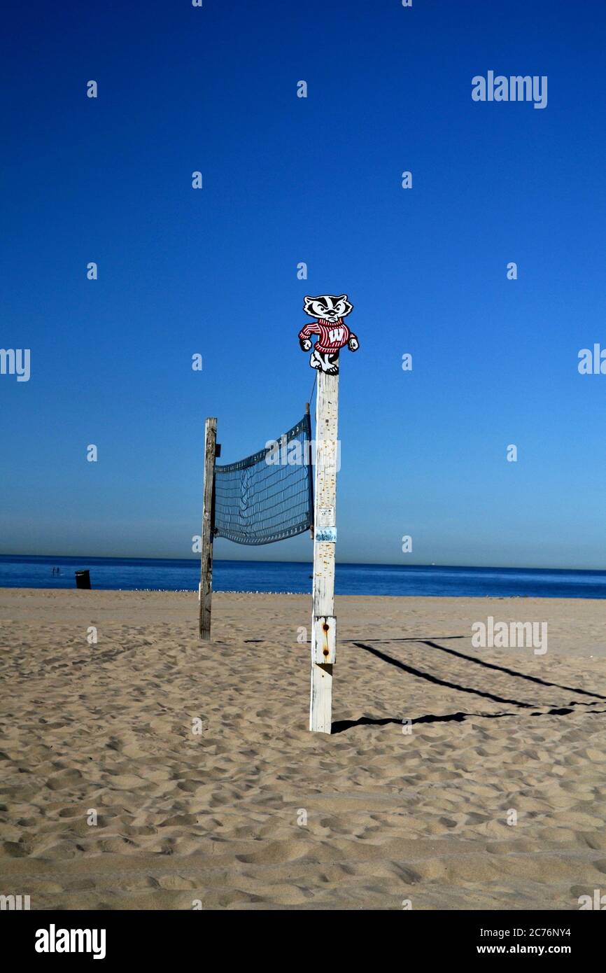Leisure time on the beach in Los Angeles Stock Photo - Alamy