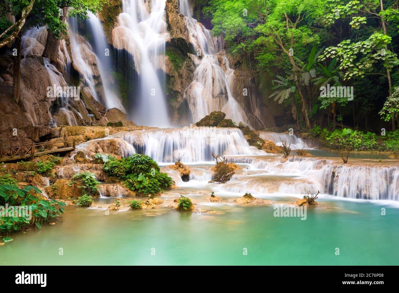 Kuang si waterfall park hi-res stock photography and images - Alamy