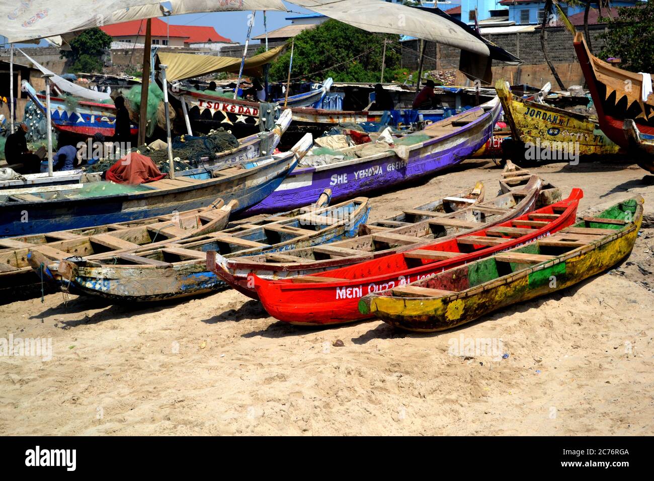 Accra ghana jamestown fishing hi-res stock photography and images - Alamy