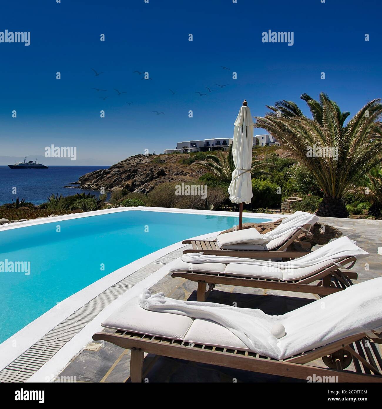 Empty bed stock hi-res stock photography and images - Alamy