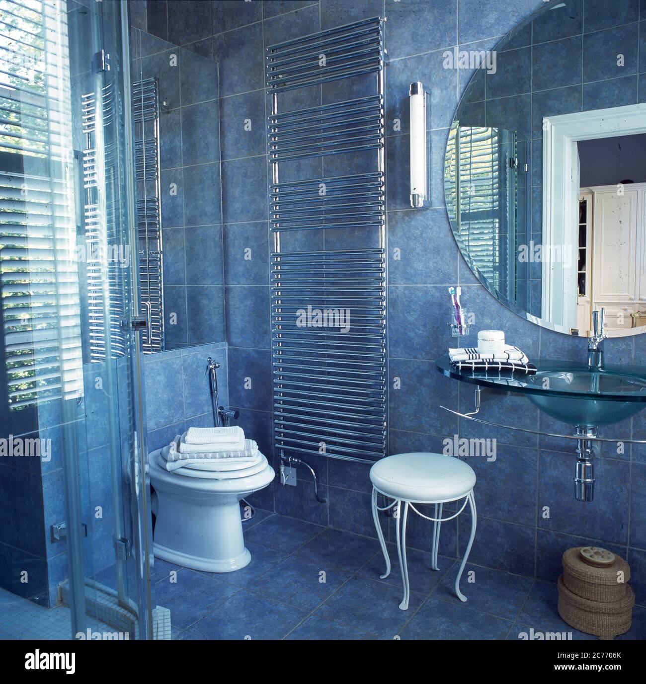 Large radiator hi-res stock photography and images - Alamy