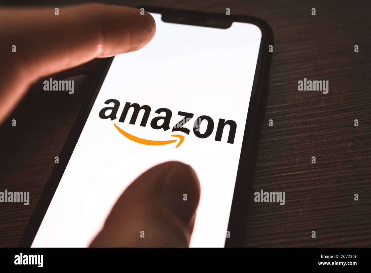 Amazon web services background hi-res stock photography and images - Alamy
