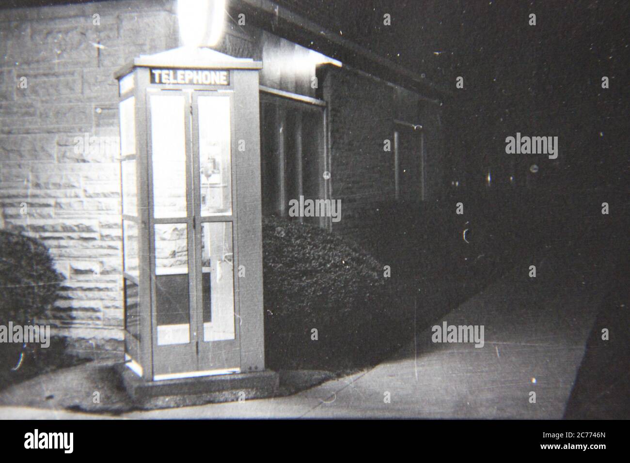 1970s phone booth hi-res stock photography and images - Alamy