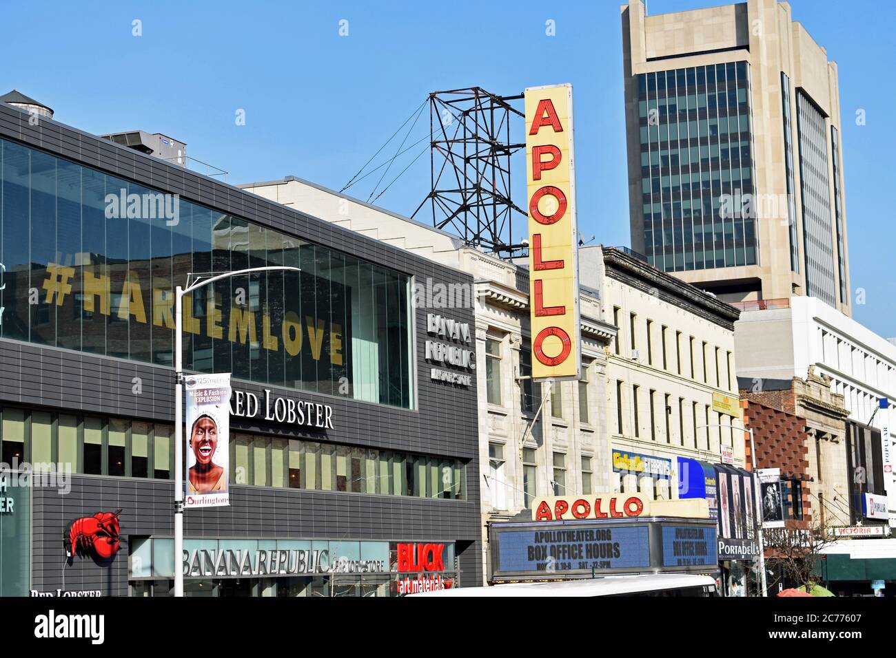 Nyc harlem apollo theater hi-res stock photography and images - Alamy
