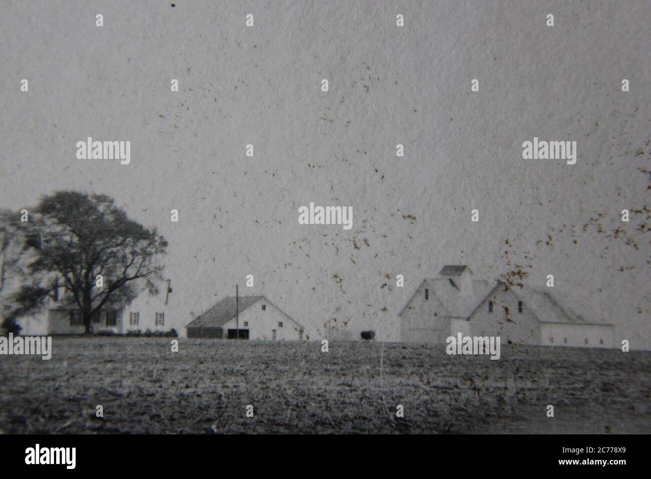 Farming scene 1970s hi-res stock photography and images - Alamy