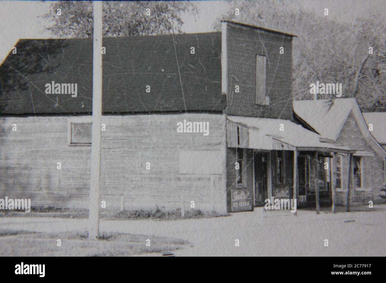 Fine 70s vintage black and white lifestyle photography of a small ...