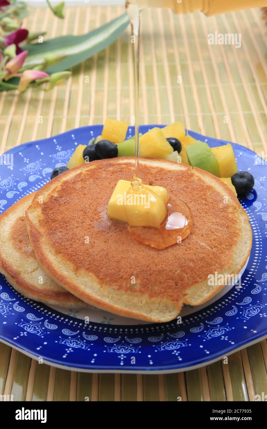 Pan cake hi-res stock photography and images - Alamy