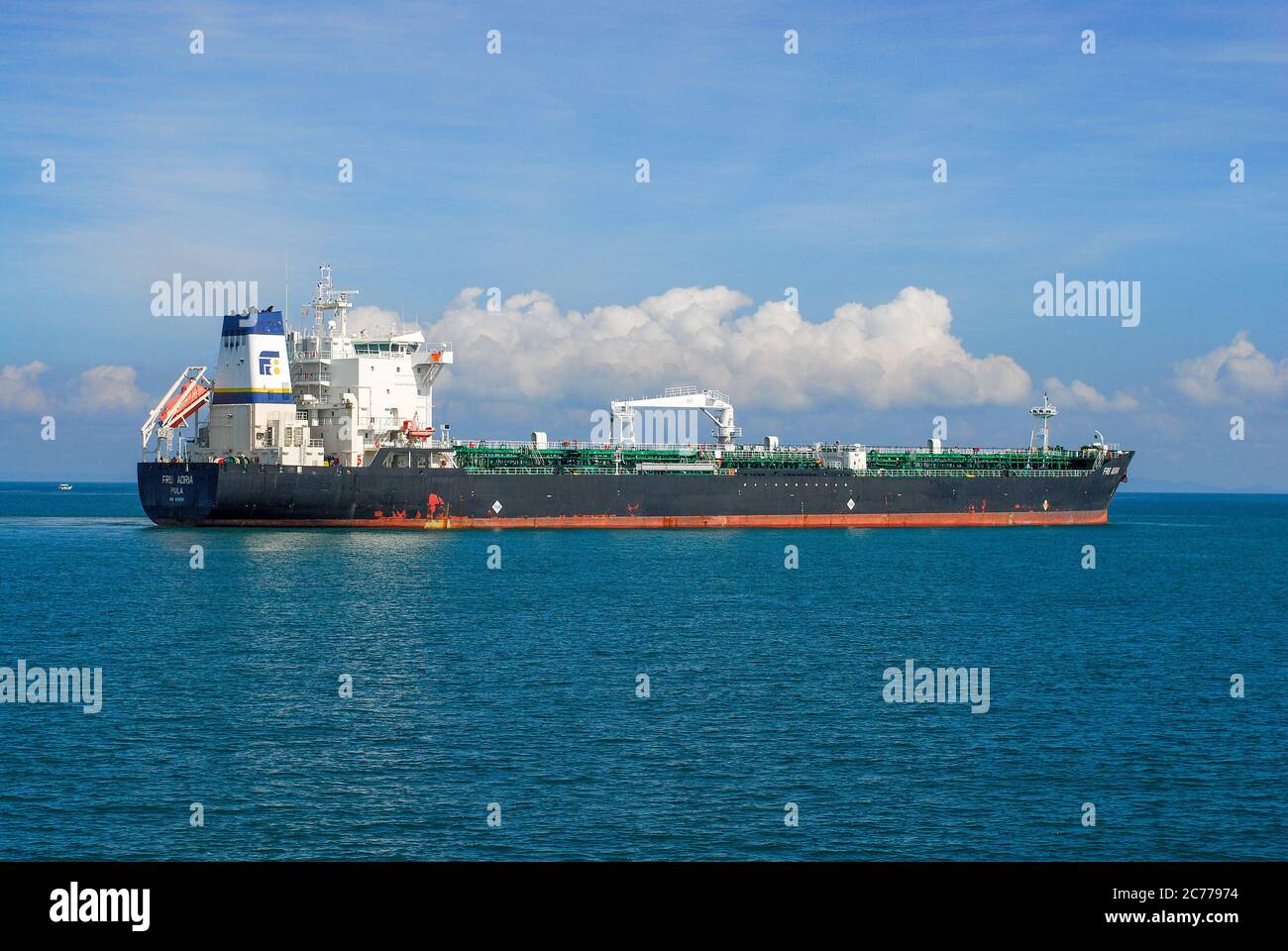 Loading and unloading naval ship hi-res stock photography and images ...